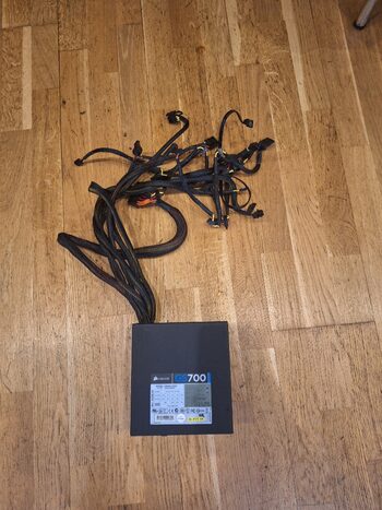 Pirkti Corsair GS ATX 700 W 80+ Bronze PSU
