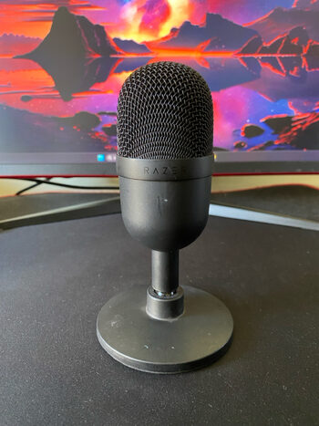 Comprar Razer Seiren Mini