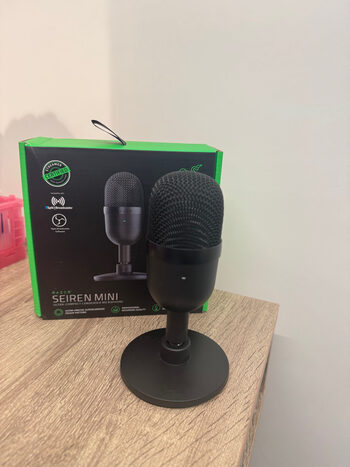 Comprar Mikrofonas Razer Seiren Mini