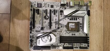 Pirkti MSI Z170A XPOWER GAMING TITANIUM EDITION Intel Z170 ATX DDR4 ...