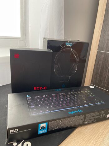 Pirkti Logitech G Pro + Zowie EC2-C | ENEBA