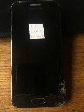 Comprar Samsung Galaxy A3 Black Sky (2017)