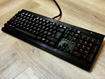 Comprar Corsair K70 RGB Mechanical Gaming Keyboard