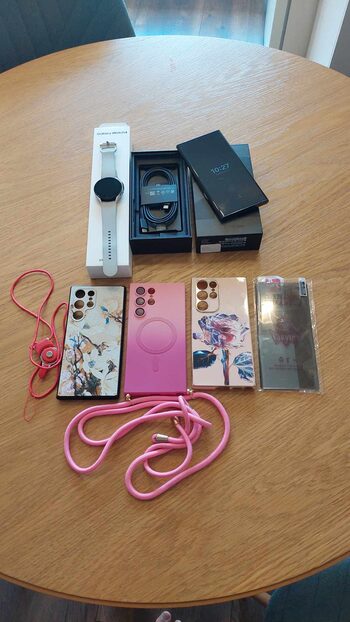 Pirkti Samsung S22 Ultra + Galaxy Watch 4 + priedai | ENEBA