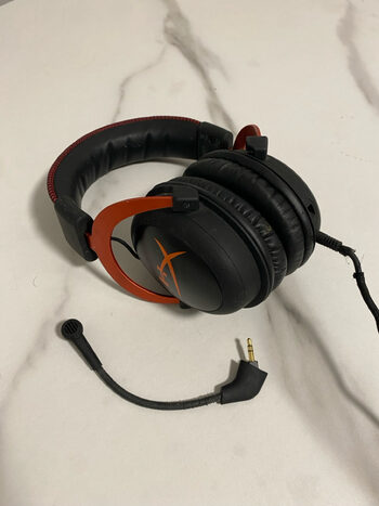 Comprar HyperX Cloud 2