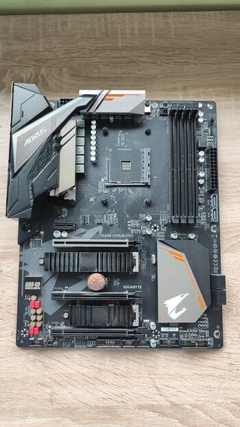 Pirkti Gigabyte B450 AORUS PRO AMD B450 ATX DDR4 AM4 3 x PCI-E x16 ...