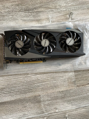 Pirkti Geforce RTX Gigabyte 3050 3x fans