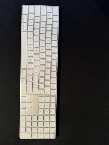 Comprar Apple Magic Keyboard with Numeric Keypad Wireless, EN