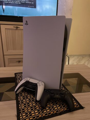 Comprar Playstation 5 Digital Edition, Black & White, 825GB | ENEBA