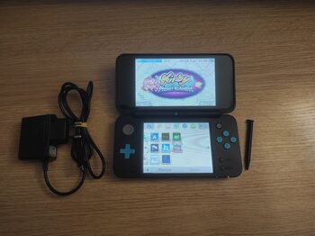 Comprar Atrištas (modded) New Nintendo 2DS XL, Black & Blue | ENEBA