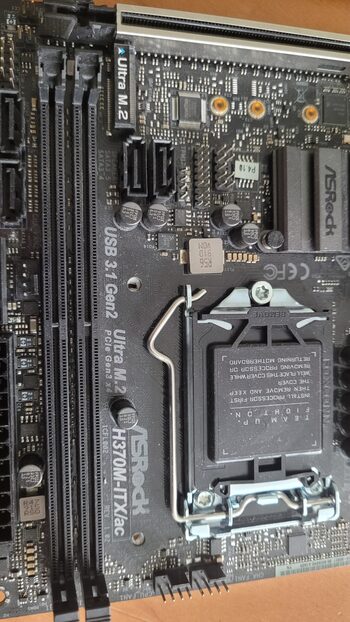 Pirkti ASRock H370M-ITX/ac Intel H370 Mini ITX DDR4 LGA1151 1 x PCI-E ...