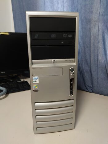 Comprar ordenador retro gaming clásico HP dc7700p con win xp 32 bits