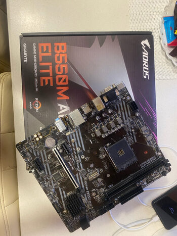 Pirkti MSI B550M PRO-VDH WIFI AMD B550 Micro ATX DDR4 AM4 1 x PCI-E x16 ...