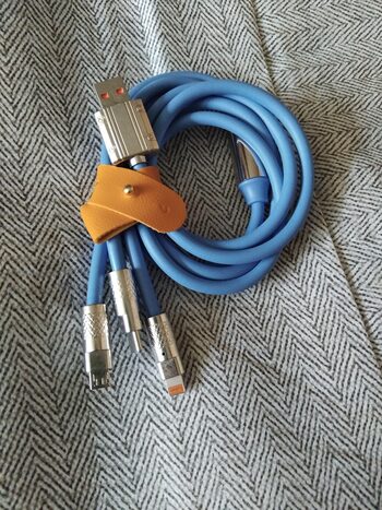 Comprar usb laidas trieju rusiu irenginiams | ENEBA