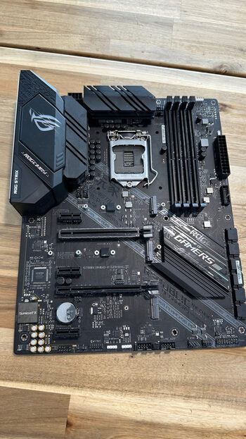 Pirkti Asus ROG STRIX B460-F GAMING Intel B460 ATX DDR4 LGA1200 2 x PCI ...